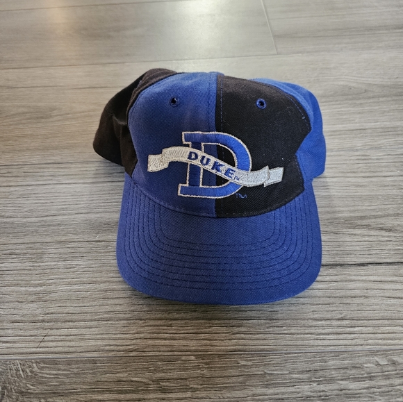 Accessories | Vintage Duke Blue Devils Banner Snapback Hat Os | Poshmark